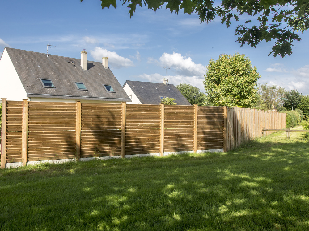 Clôture en bois