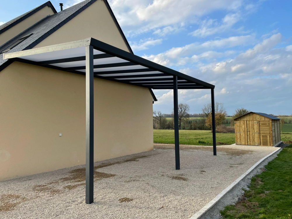 Carport aluminium adossé